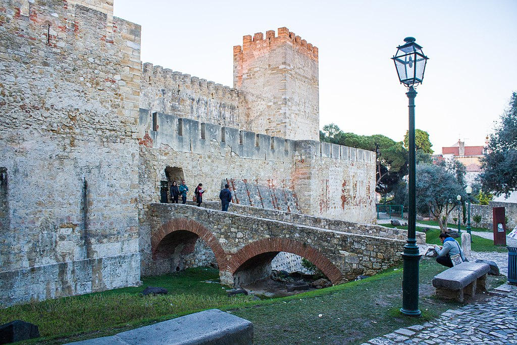 The History of St. George Castle (Castelo de São Jorge)